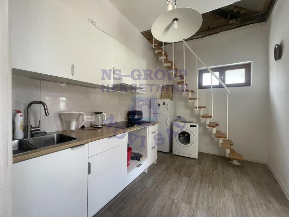 Trosoban stan na prodaju, 86m2, 221.450€