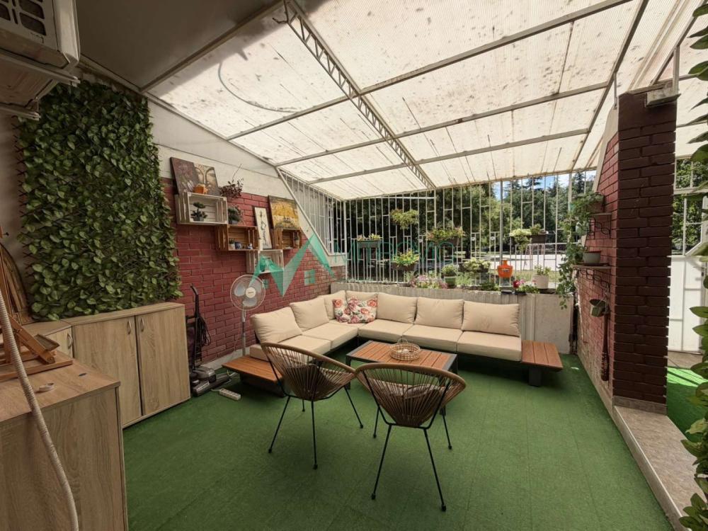 Četvorosoban stan na prodaju, 80m2, 245.000€