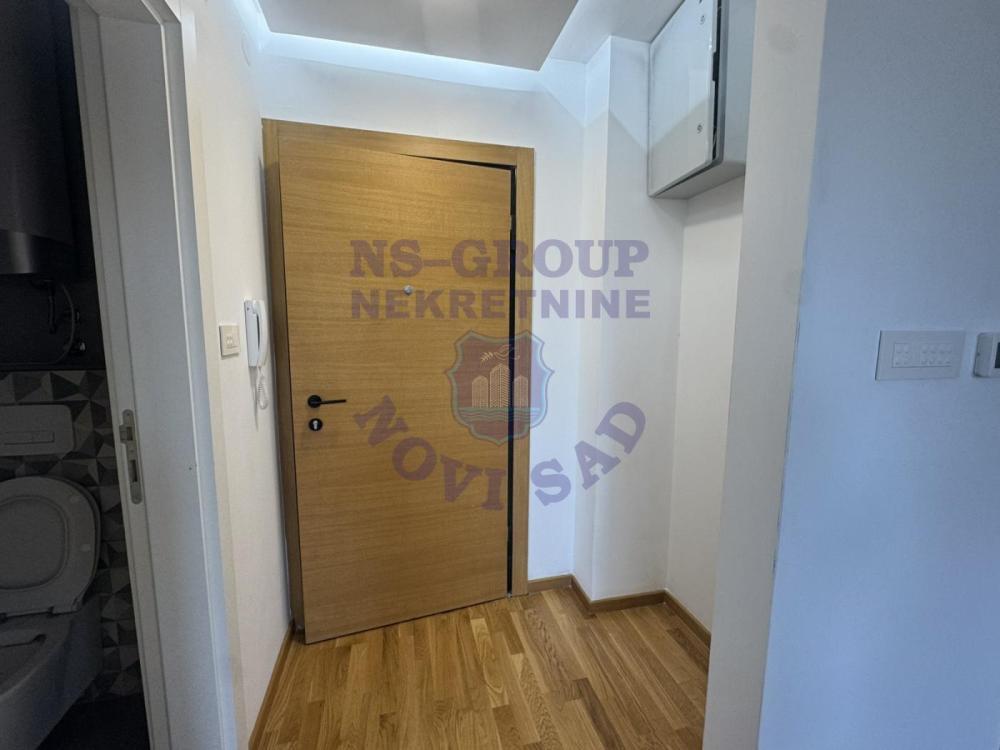 Četvorosoban stan na prodaju, 101m2, 278.100€