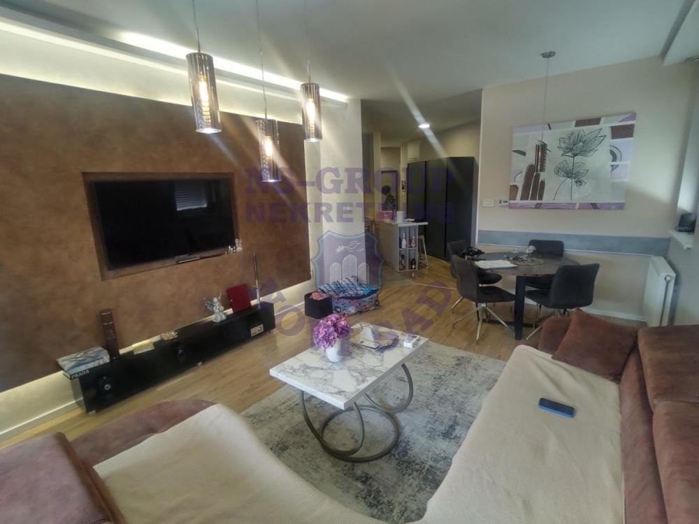 Četvorosoban stan na prodaju, 91m2, 234.500€