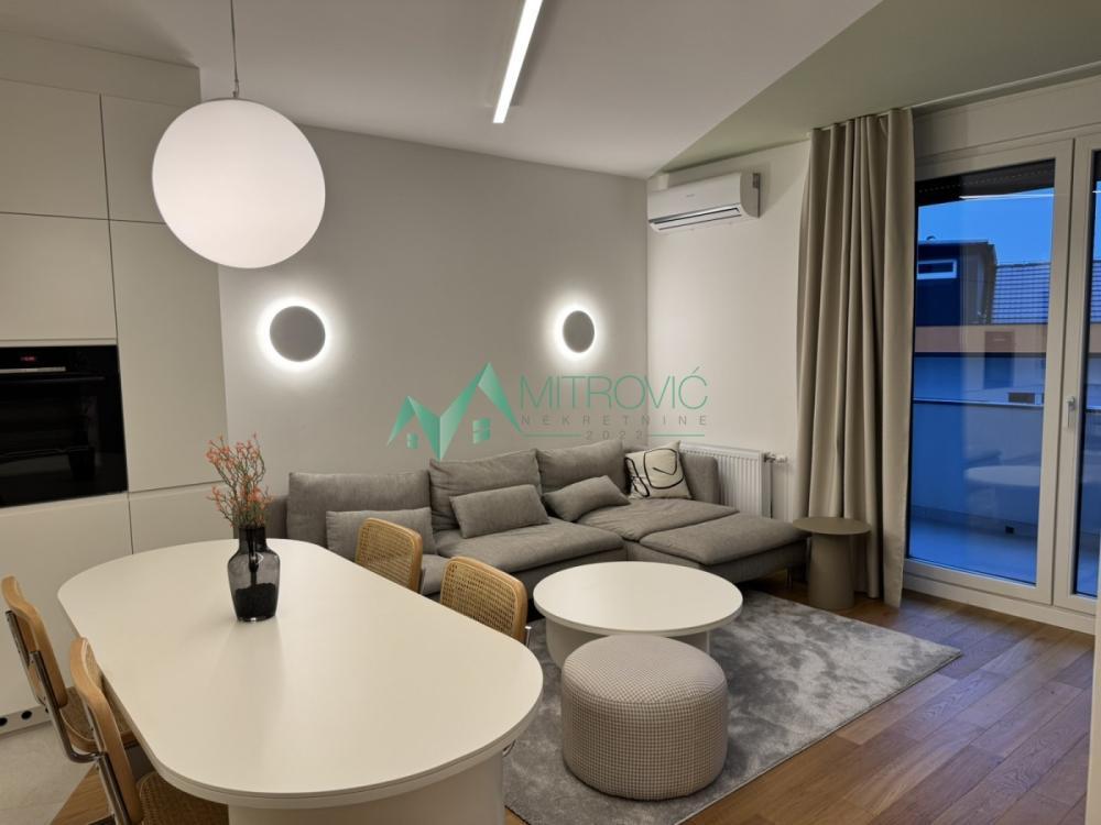 Dvosoban stan za izdavanje, 49m2, 800€