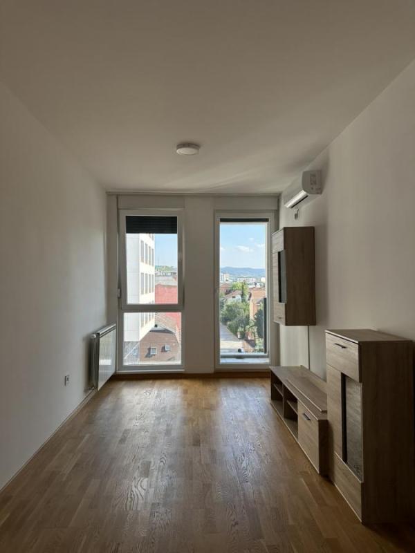 Dvosoban stan za izdavanje, 42m2, 500€