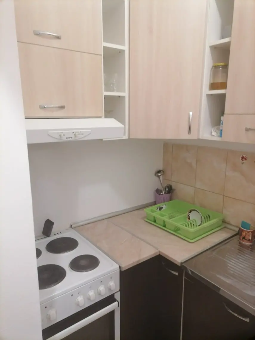 IZDAJEM GARSONJERU U LOZNICI