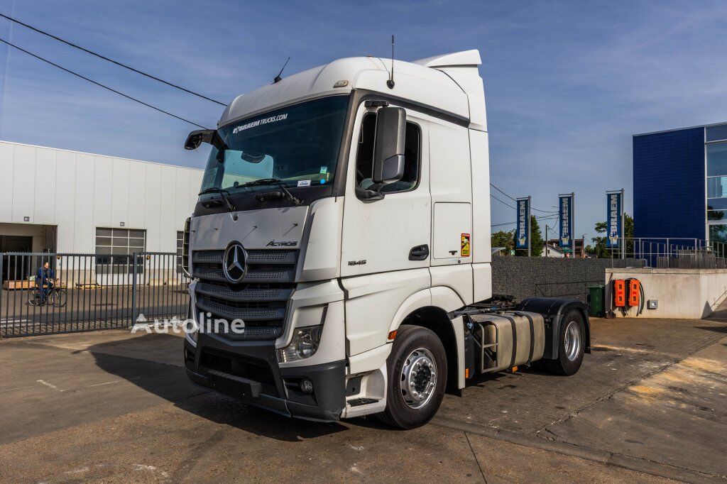 Mercedes-Benz ACTROS 1845 LS tegljač