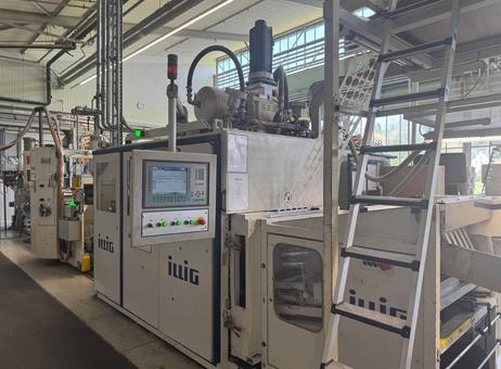 Automatski termoformer sa dovodom iz role Illig RDM 54K