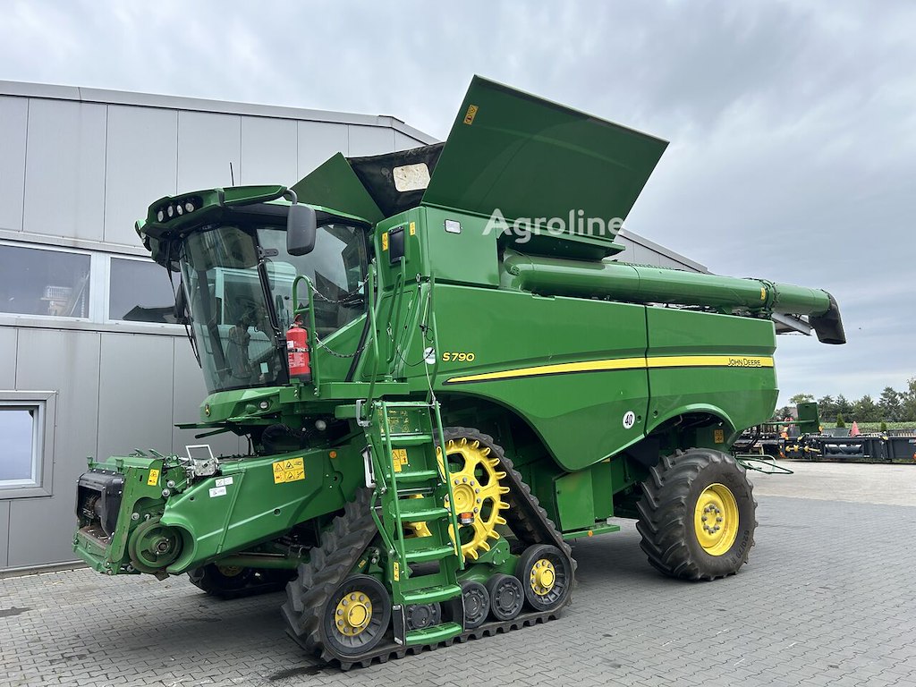 John Deere S790 kombajn za žito