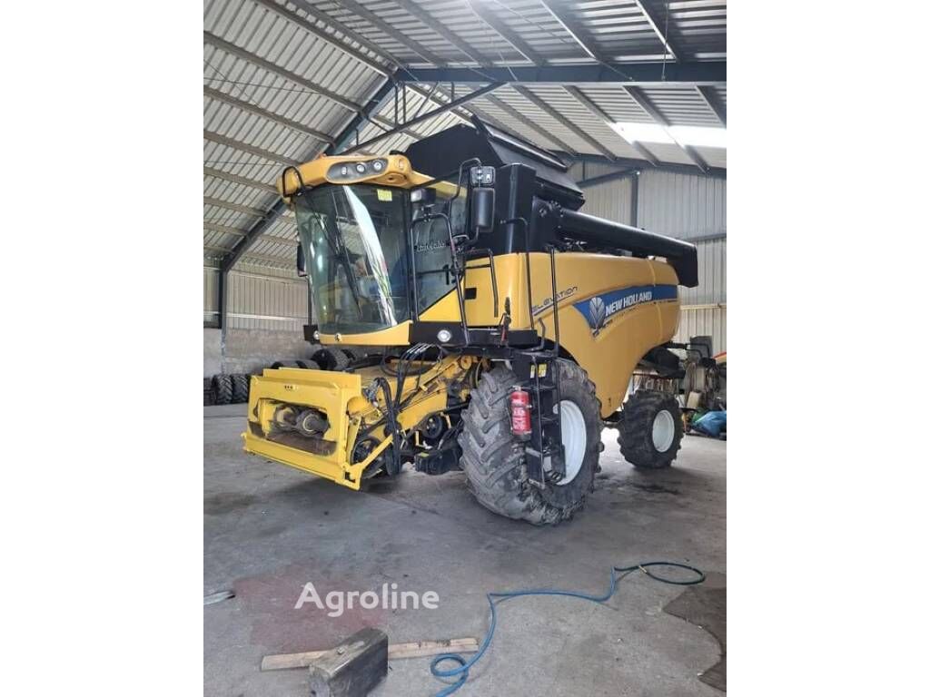 New Holland CX6090 kombajn za žito