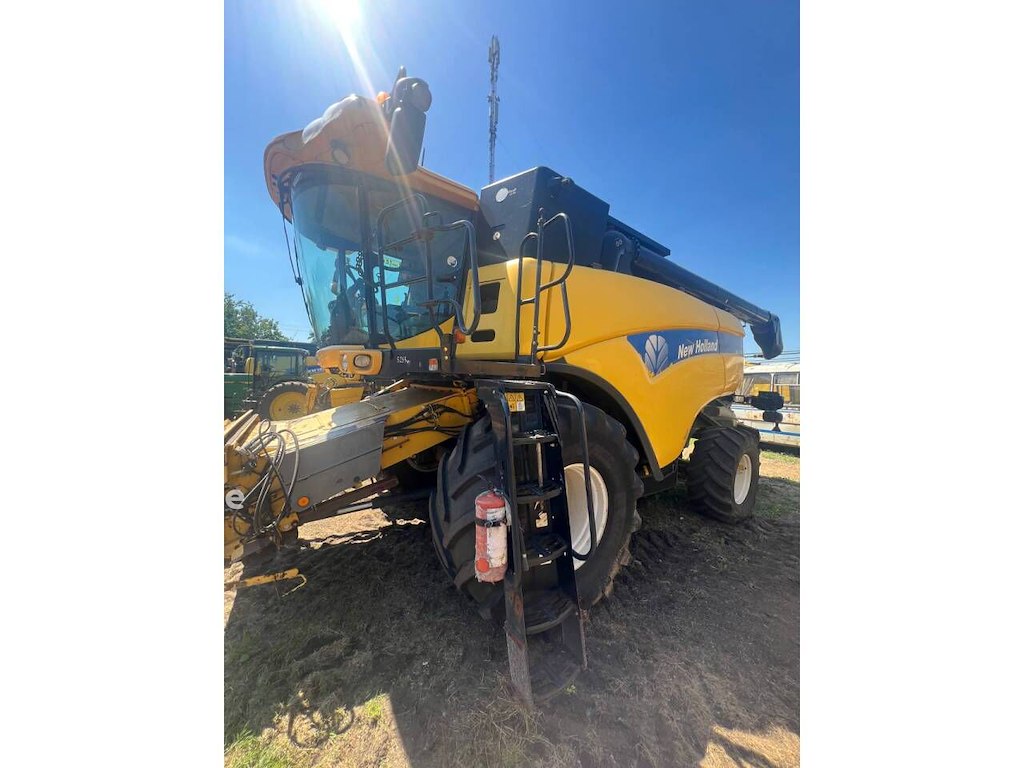 New Holland CX8080 kombajn za žito