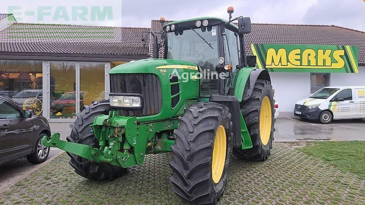 John Deere 7530 traktor točkaš