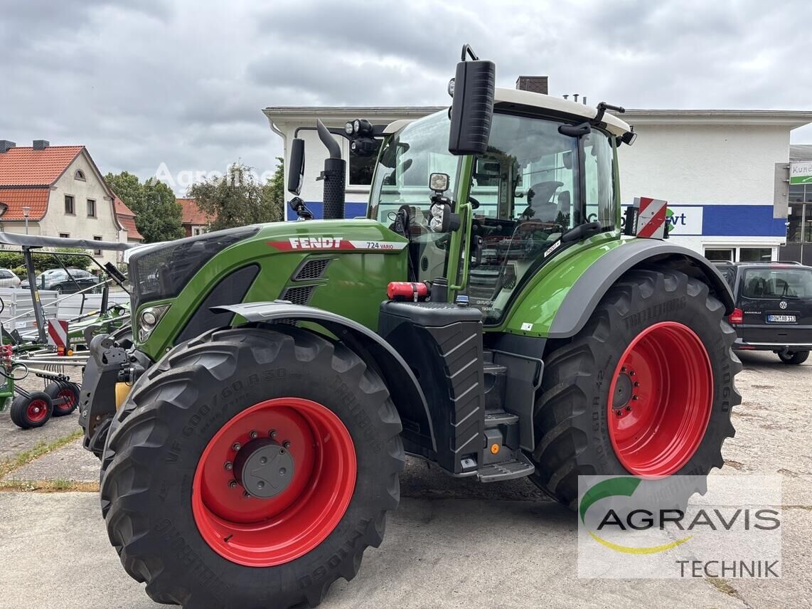 Fendt 724 VARIO GEN-6 traktor točkaš