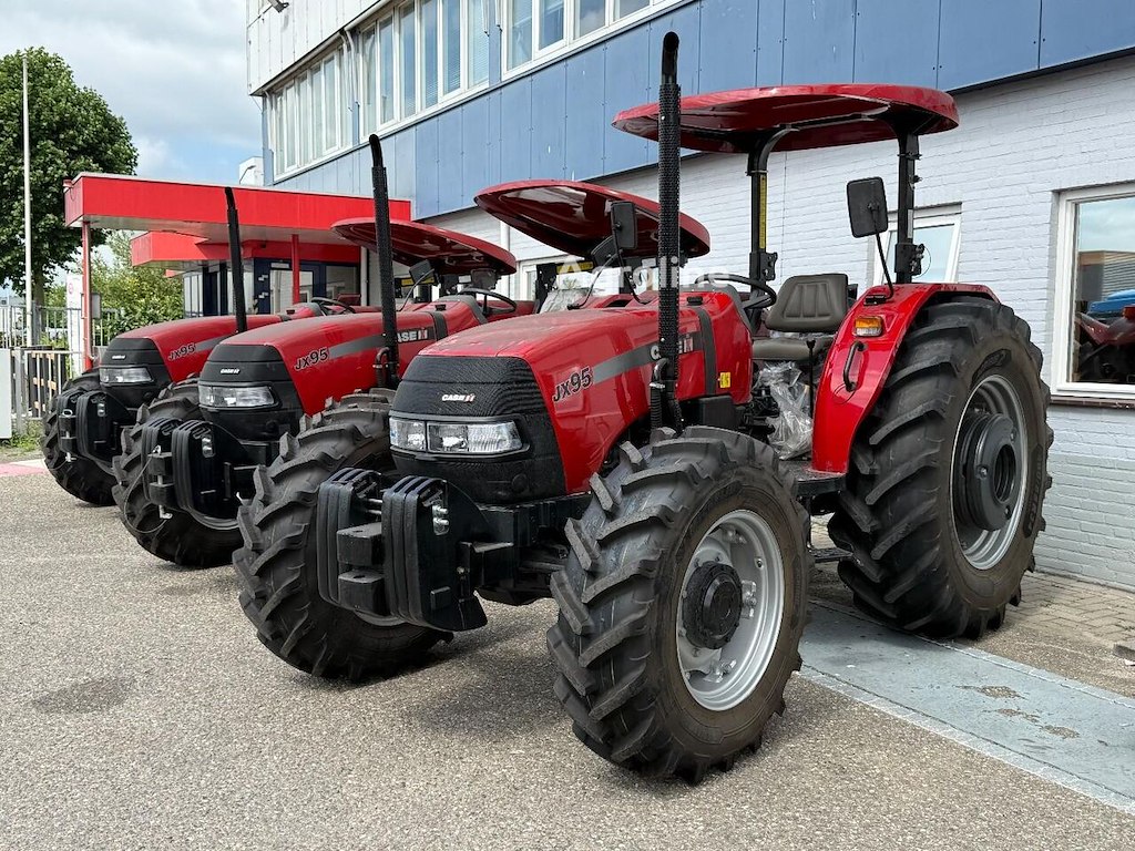Novi Case IH JX95 4x4 NEW AND UNUSED! traktor točkaš