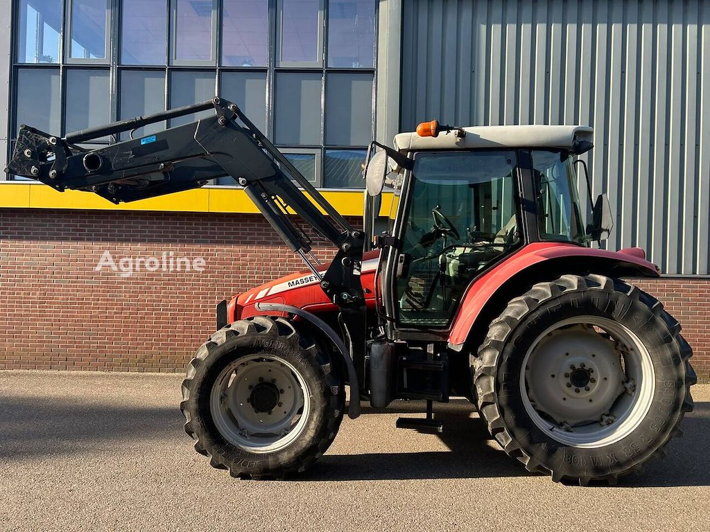 Massey Ferguson 5445 trekker traktor točkaš