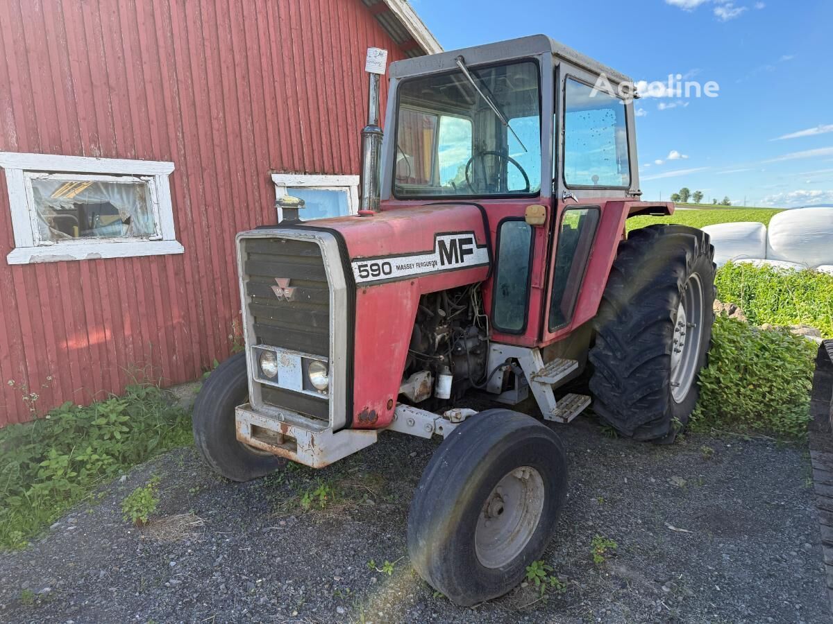 Prodaje se Massey Ferguson 590 traktor točkaš na aukciji