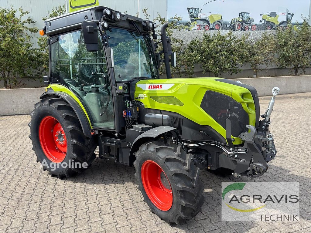 Novi Claas NEXOS 220 L traktor točkaš