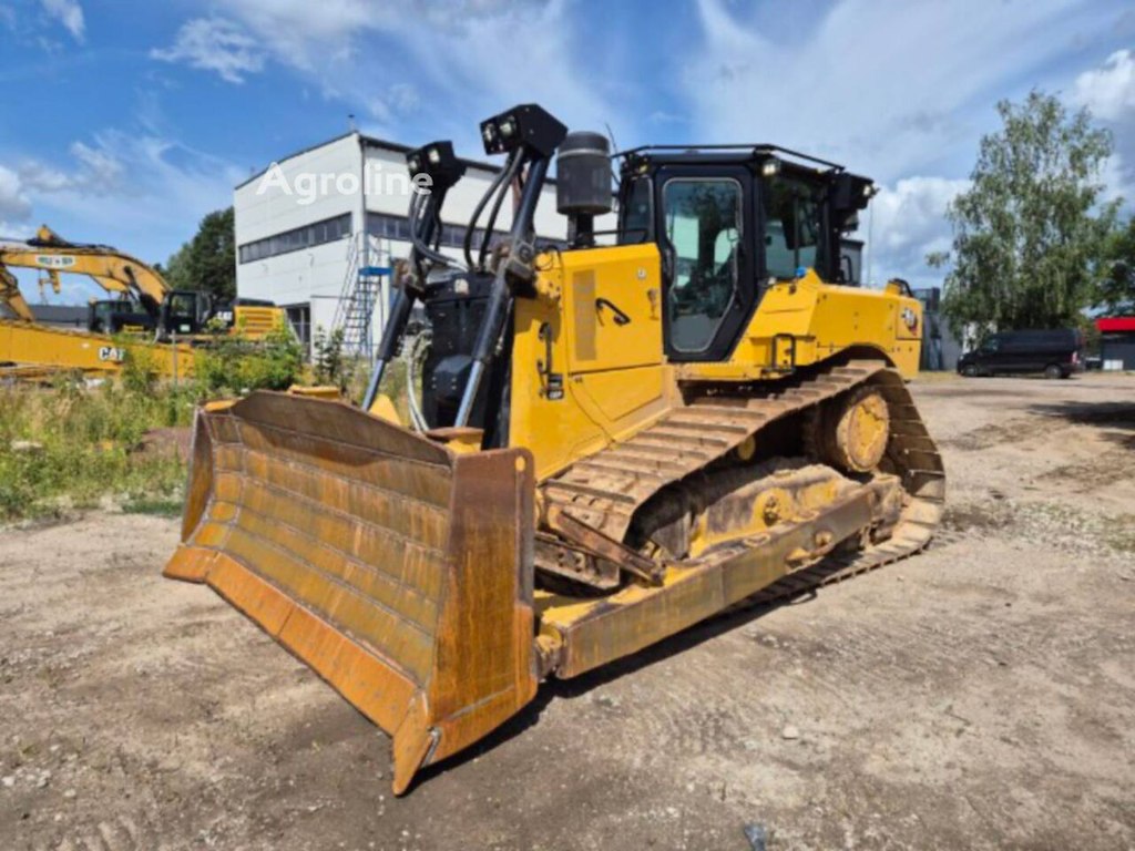 Caterpillar D6-20 traktor guseničar