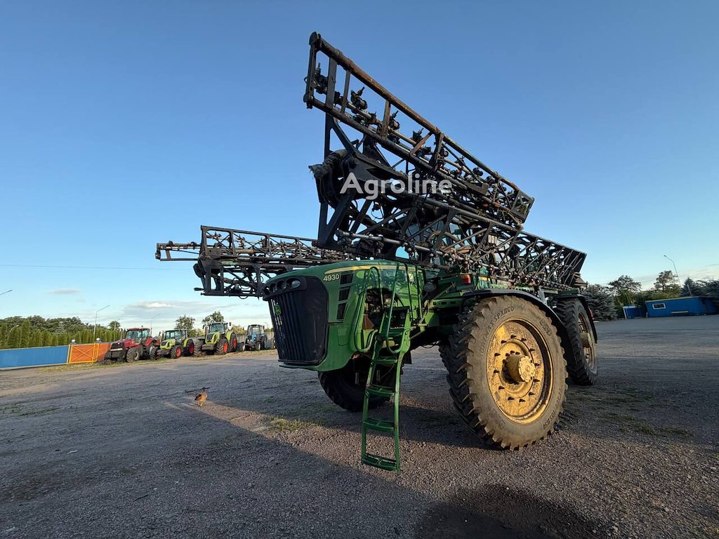 John Deere 4930 samohodna prskalica