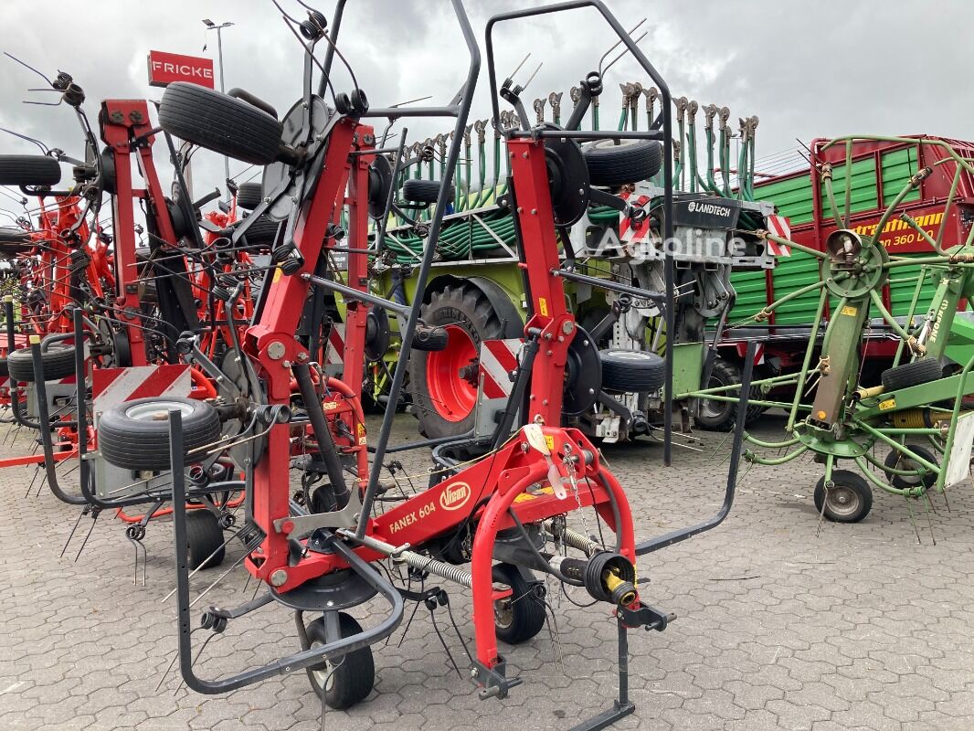 VICON Fanex 604 prevrtač sena