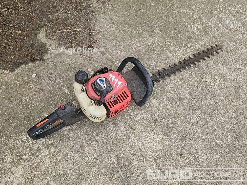 Prodaje se trimer za živu ogradu na aukciji