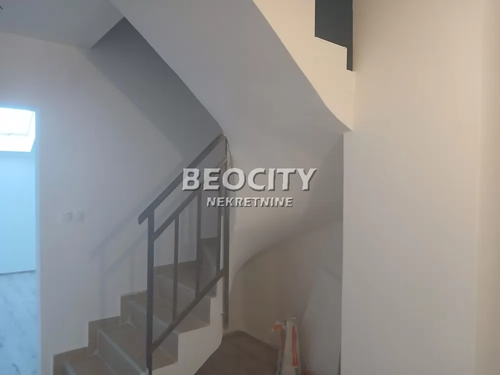 Trosoban stan, 95 m2, Nova Detelinara, Janka Veselinovića ID: 133764
