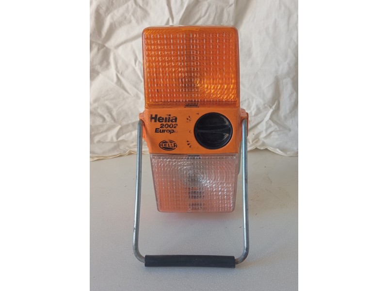 Auto lampa trepćuća, poznate marke "Hella"