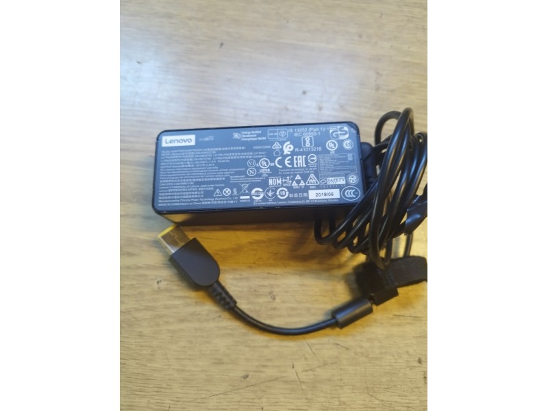 Adapter za LENOVO laptop