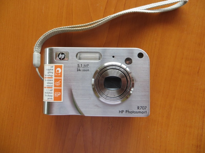 HP Photosmart R707