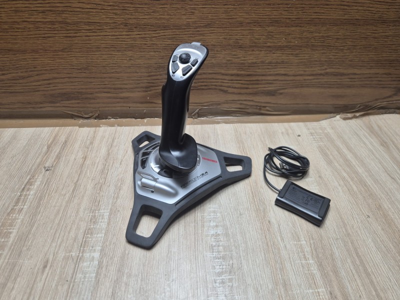Logitech Freedom 2.4 Bezicni controller