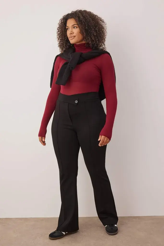 Trendyol Curve Ženske pantalone Tbbss24Ar00002, Crne
