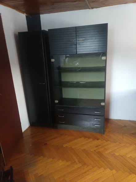 Izdajem Dve Sobe na Zvezdari