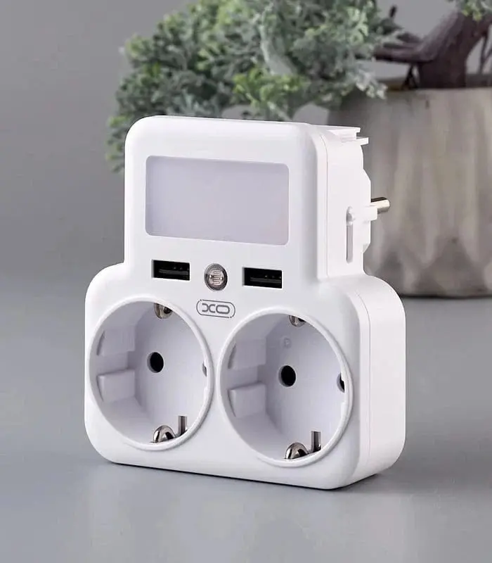 Avatar Utičnica sa noćnim svetlom i USB-om 3u1