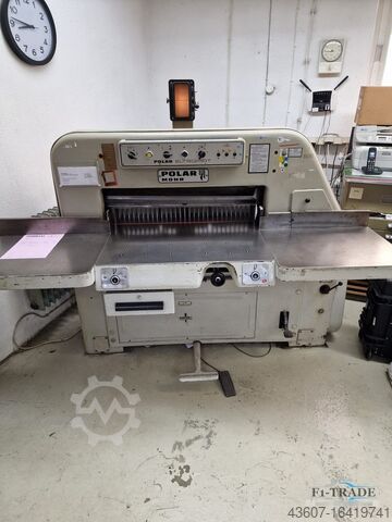 Giljotina
Polar Mohr 82 EL
