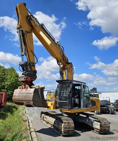 Lančani bager
Liebherr R 926 LC