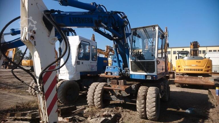 Točkaš bager
LIEBHERR A900