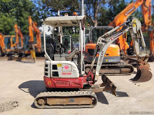 Mini bager
Takeuchi TB215R