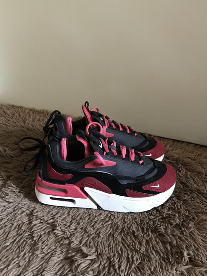 Nike air max furyosa