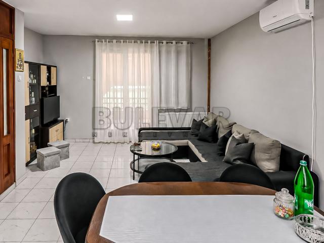 Kuća  u  Berbatovu, 190 m2, na  placu  od  683 m2