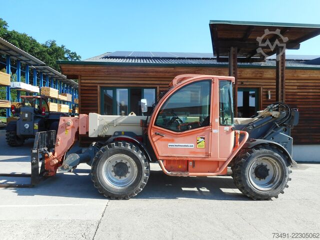 Teleskopski utovarivač
JLG 3512 ( 3,5t 12m )