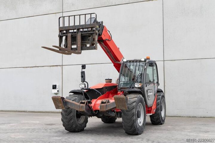 Teleskopski utovarivač
Manitou MT 1030