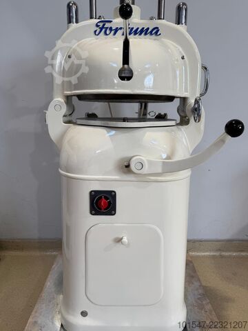 Poluautomatska pregrada
Fortuna 3