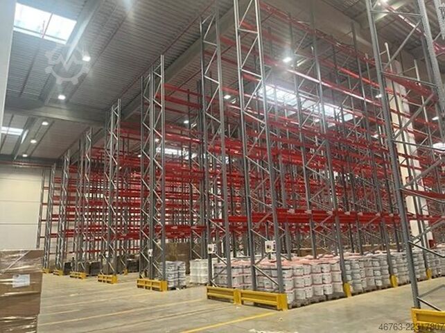 Magacin visokih regala
Stow / Linde