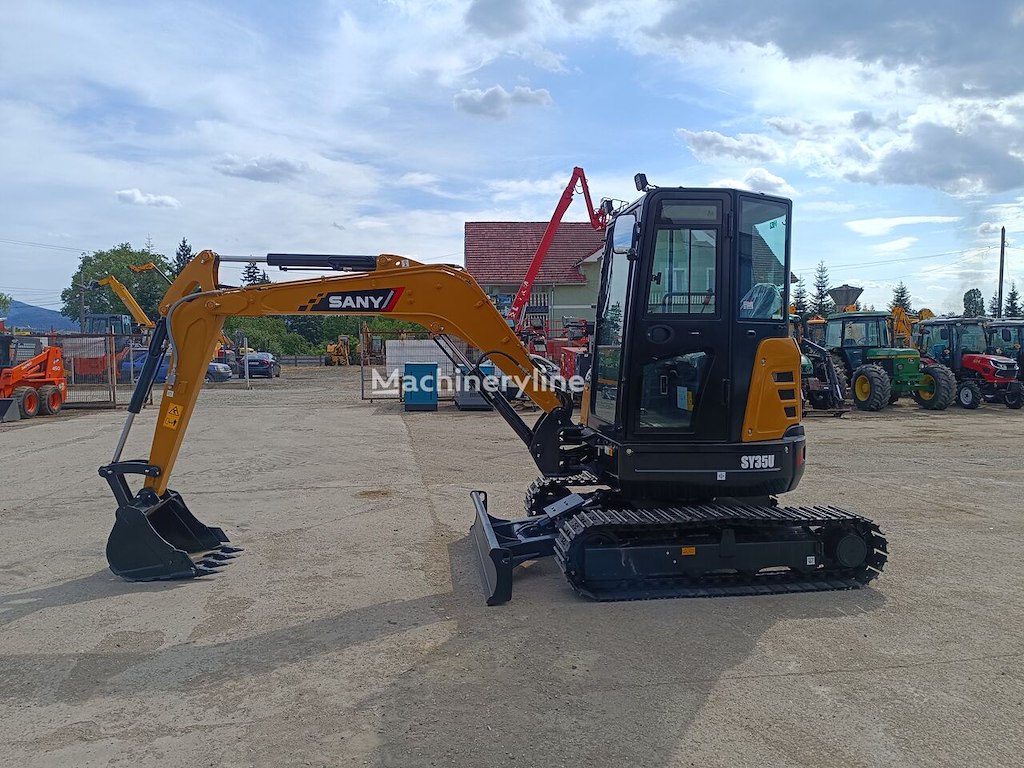 Novi Sany SY 35U mini bager