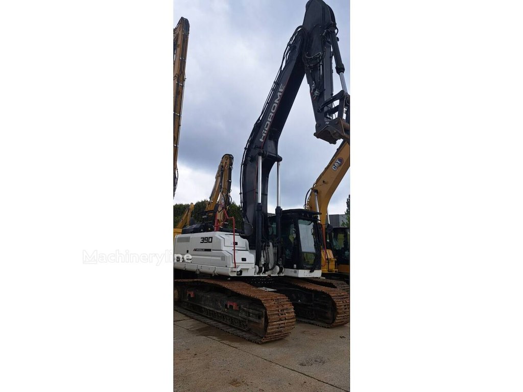 Hidromek 390NLC HD bager guseničar