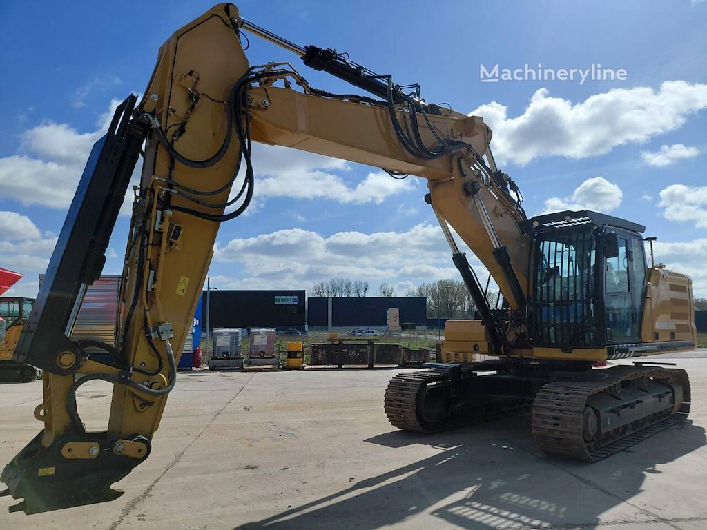 Caterpillar 330 bager guseničar