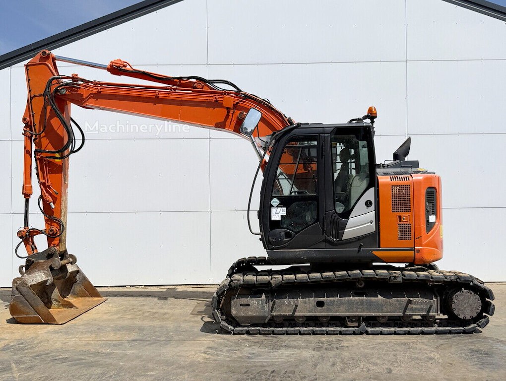 Hitachi ZX135US-6 midi bager