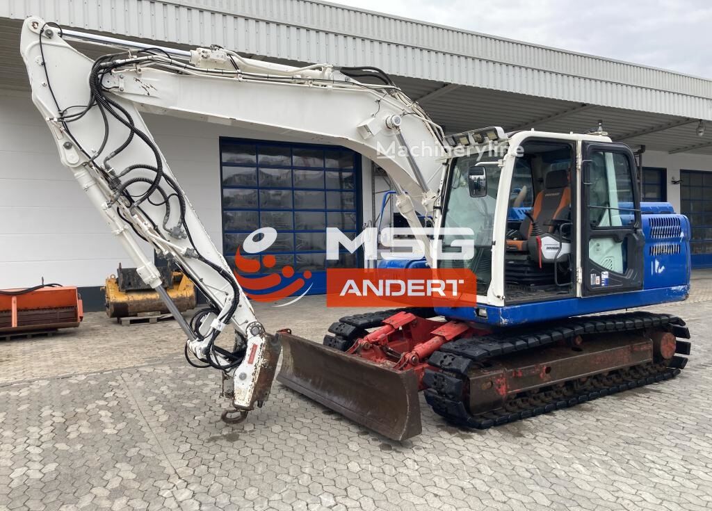Doosan DX140 LC bager guseničar