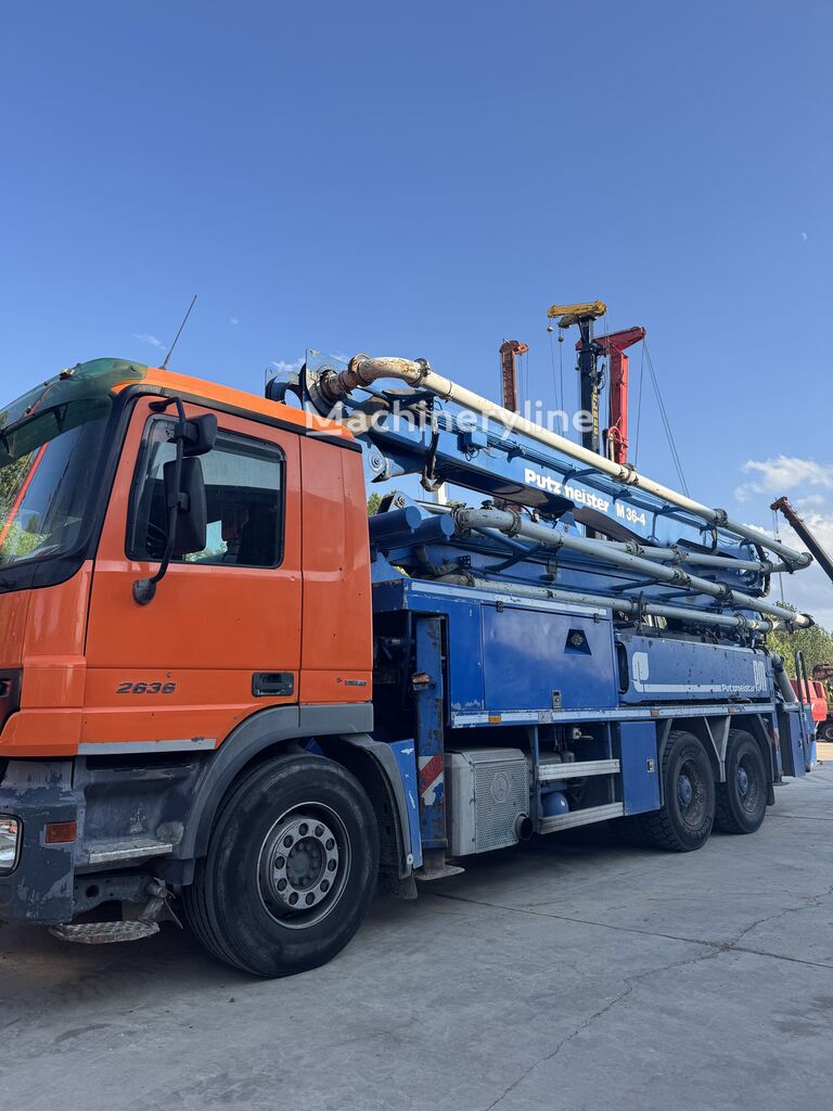 Putzmeister M 36-4 na šasiji Mercedes-Benz Actros pumpa za beton
