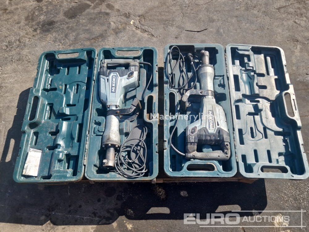 Prodaje se Hikoki Demolition Hammer (2 of) pneumatski čekić na aukciji