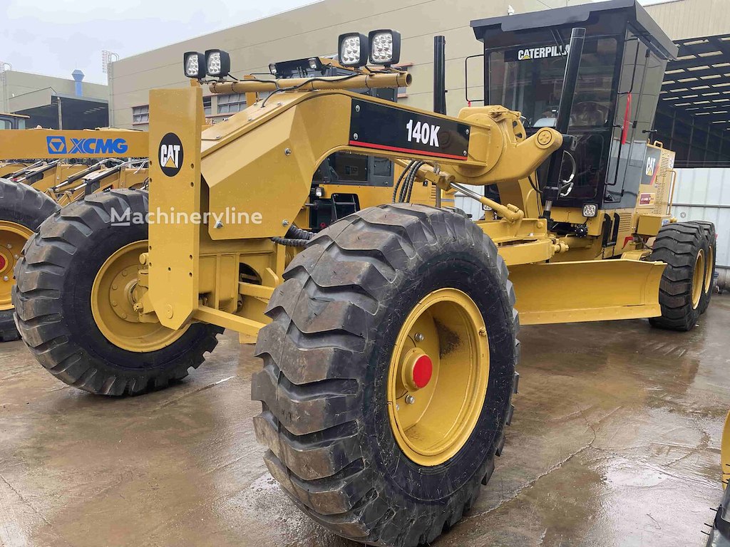 Caterpillar 140K grejder