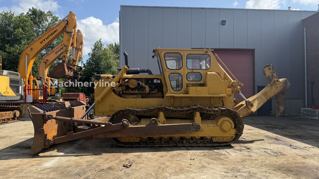 Caterpillar D8K buldožer