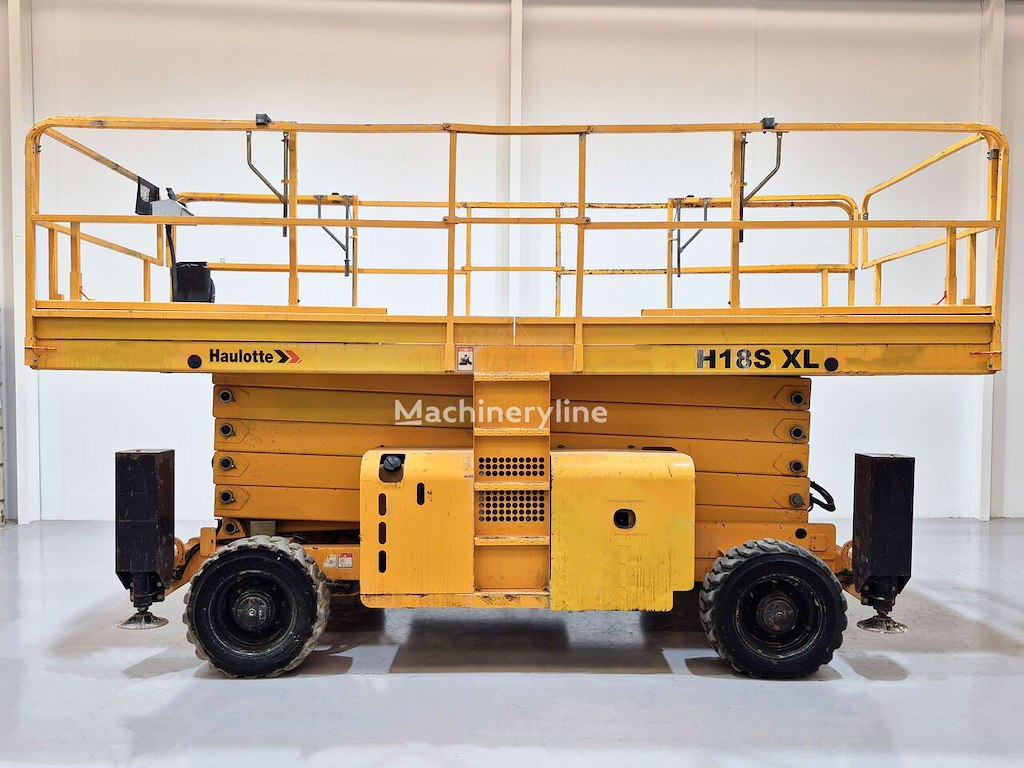 Haulotte H18SXLNT makazasta platforma
